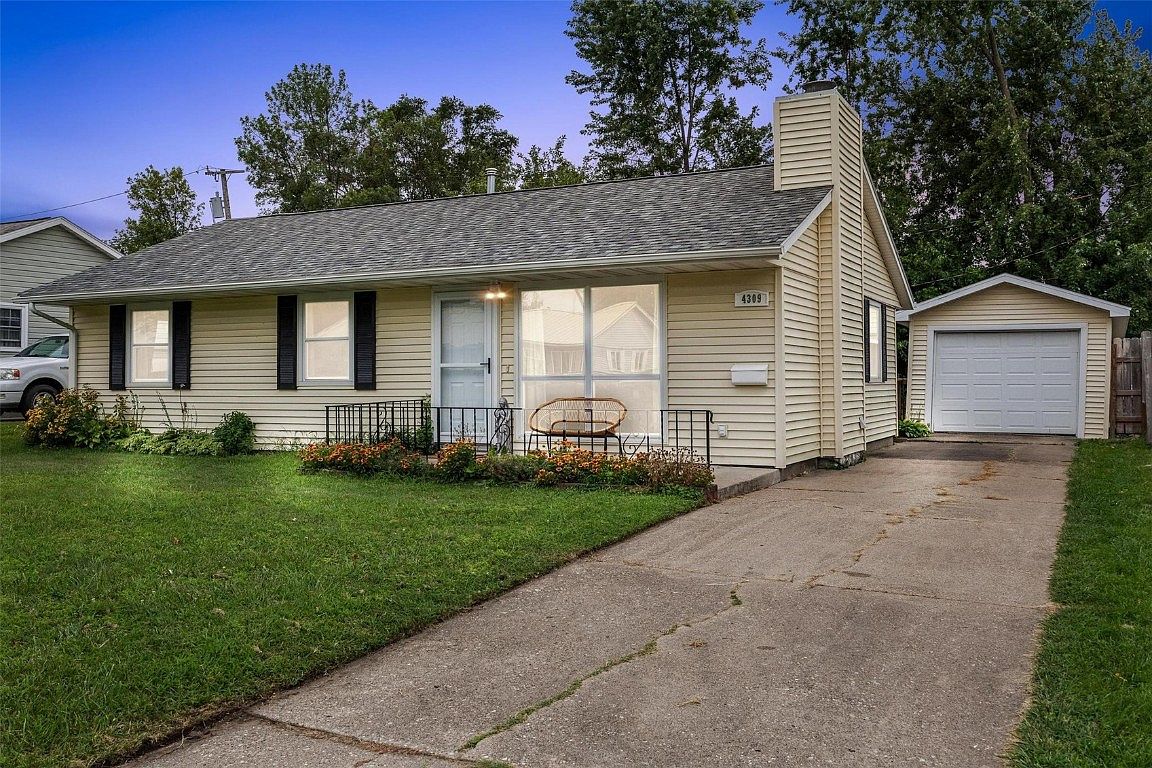 4309 Sherman St NE, Cedar Rapids, IA 52402 | Zillow