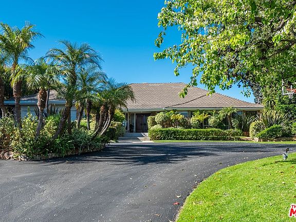 247 N Rockingham Ave, Los Angeles, CA 90049 | Zillow