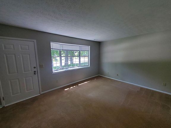 4795 Farber Row, Columbus, OH 43221 | Zillow