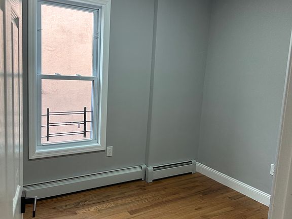1155 Fteley Ave APT 2, Bronx, NY 10472 | Zillow