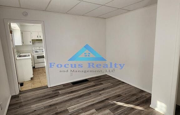 593 E Main St UNIT 1, Logan, OH 43138 | Zillow