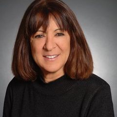 Andi Bell - Real Estate Agent in Fountain Hills, AZ - Reviews | Zillow