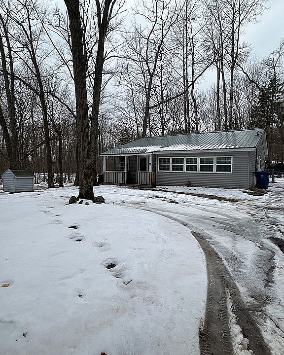 659 E Circle Dr, Harrison, MI 48625 | Zillow