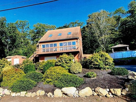 121 W Shore Dr, Exeter, RI 02822 | MLS #1361658 | Zillow