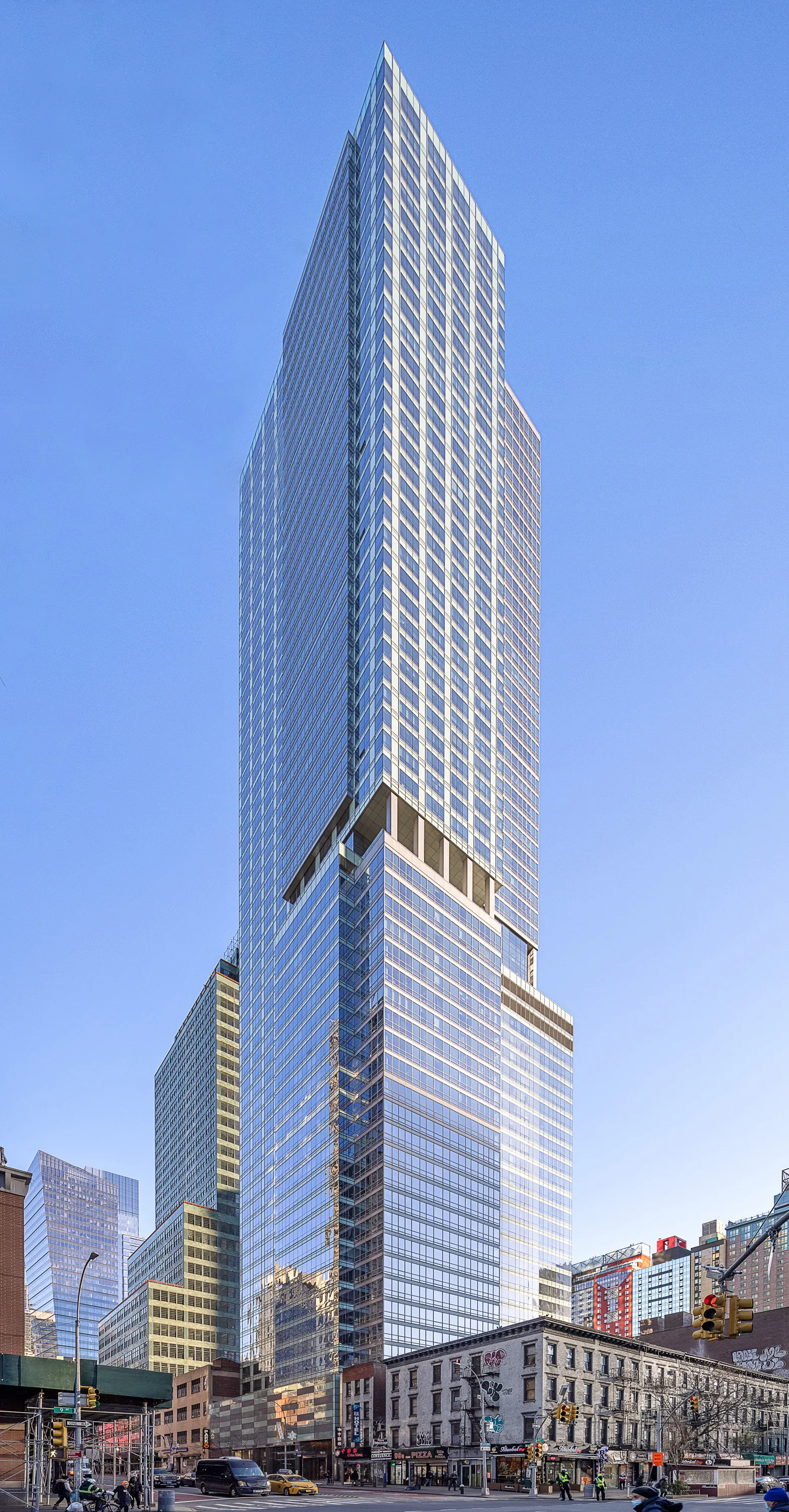 350 West 42nd Street #47D in Hell's Kitchen, Manhattan | StreetEasy