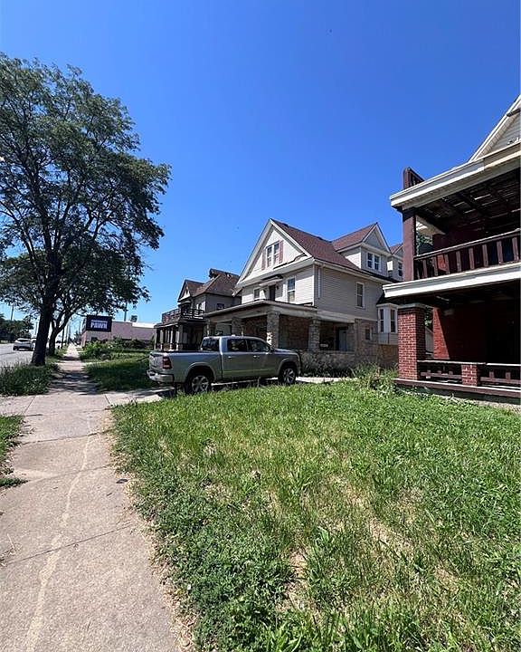 2908 Prospect Ave, Kansas City, MO 64128 | Zillow