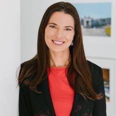 Stephanie Gilchrist - REALTOR® - Real Estate Agent in Kelowna, BC ...