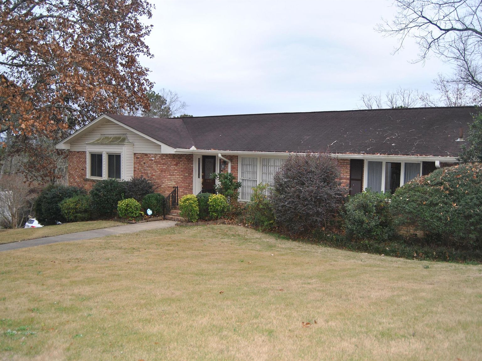 5821 Southall Rd, Birmingham, AL 35213 | Zillow