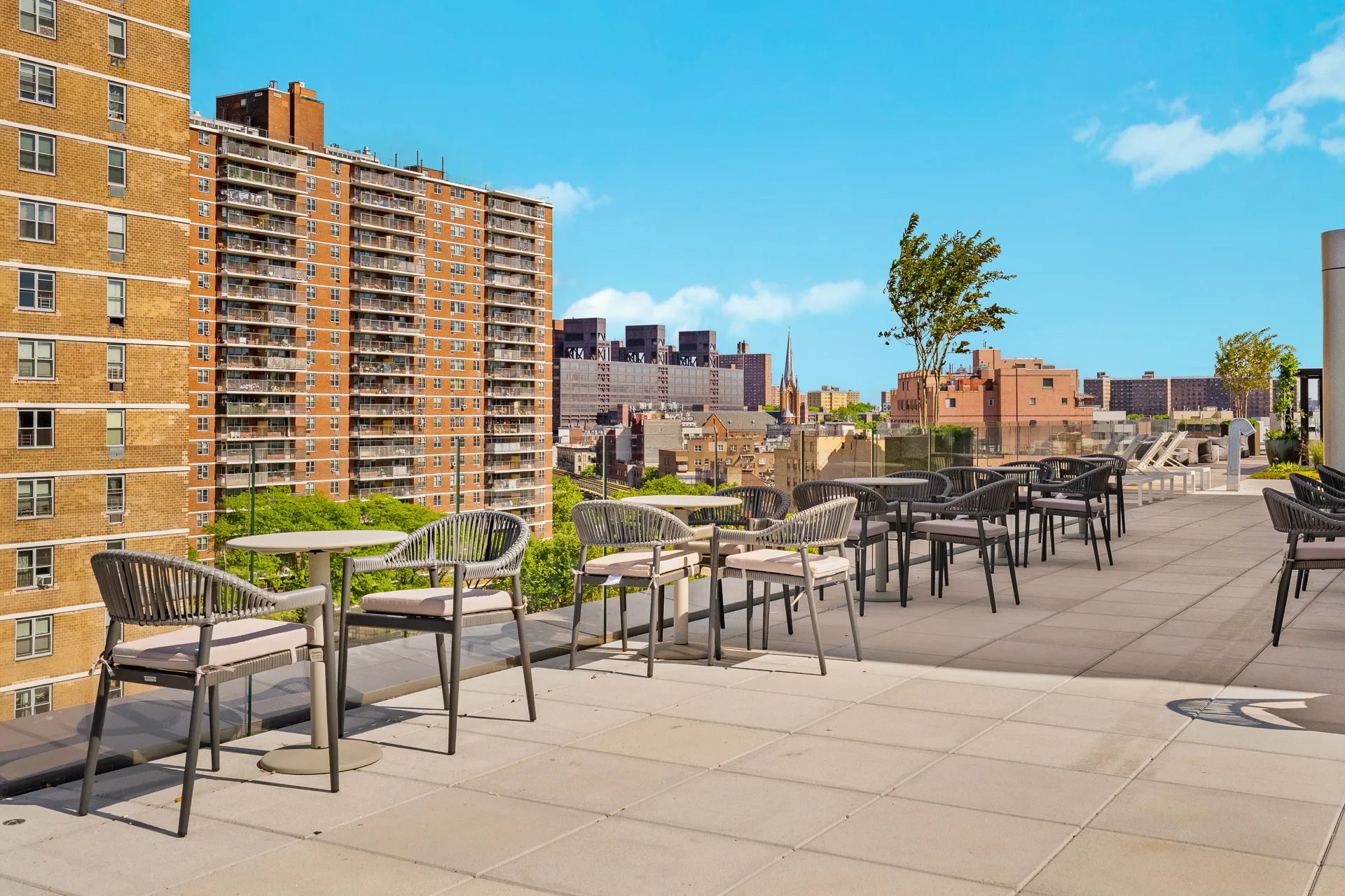 Lorimer House at 265 Lorimer Street in Williamsburg : Sales, Rentals ...