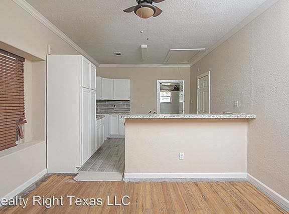 423 Hahlo St, Houston, TX 77020 | Zillow