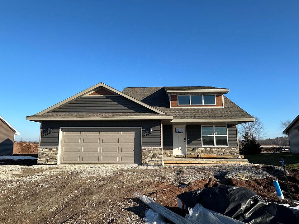 2679 Andromeda Dr, De Pere, WI 54115 | Zillow