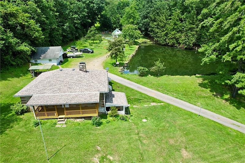 4223 Leechburg Rd, New Kensington, PA 15068 | MLS #1619092 | Zillow