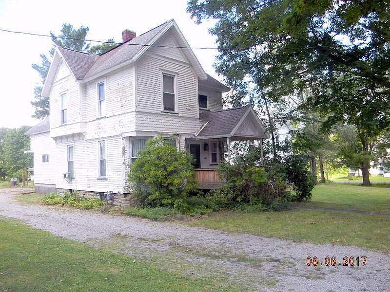 155 S Main St, Springboro, PA 16435 | Zillow