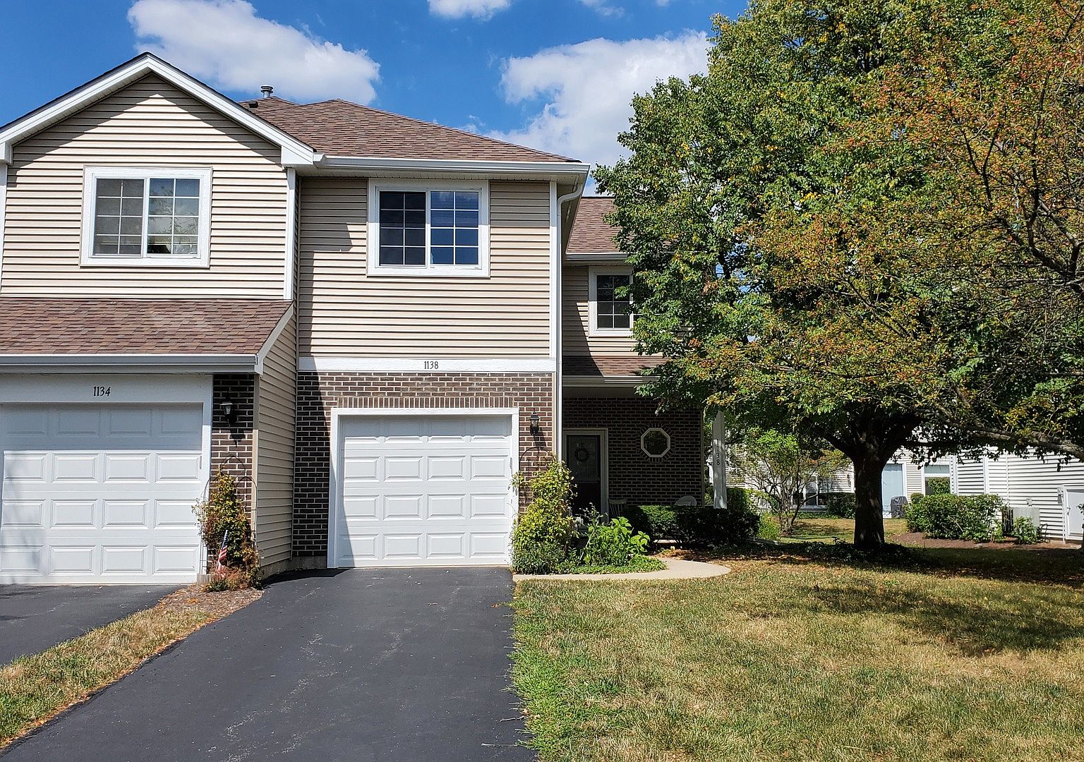 1138 E Cambria Ln S, Lombard, IL 60148 | Zillow
