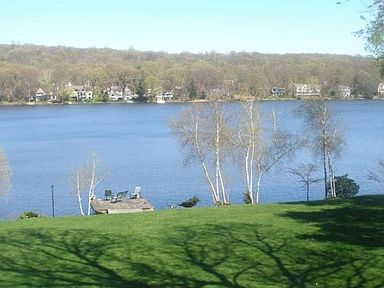 936 Pines Lake Dr W, Wayne, NJ 07470 | Zillow