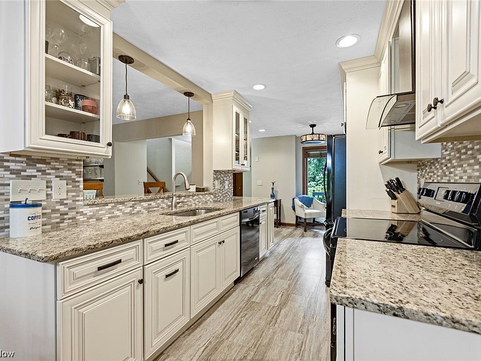 42 Windward Way, Chagrin Falls, OH 44023 | MLS #4476202 | Zillow