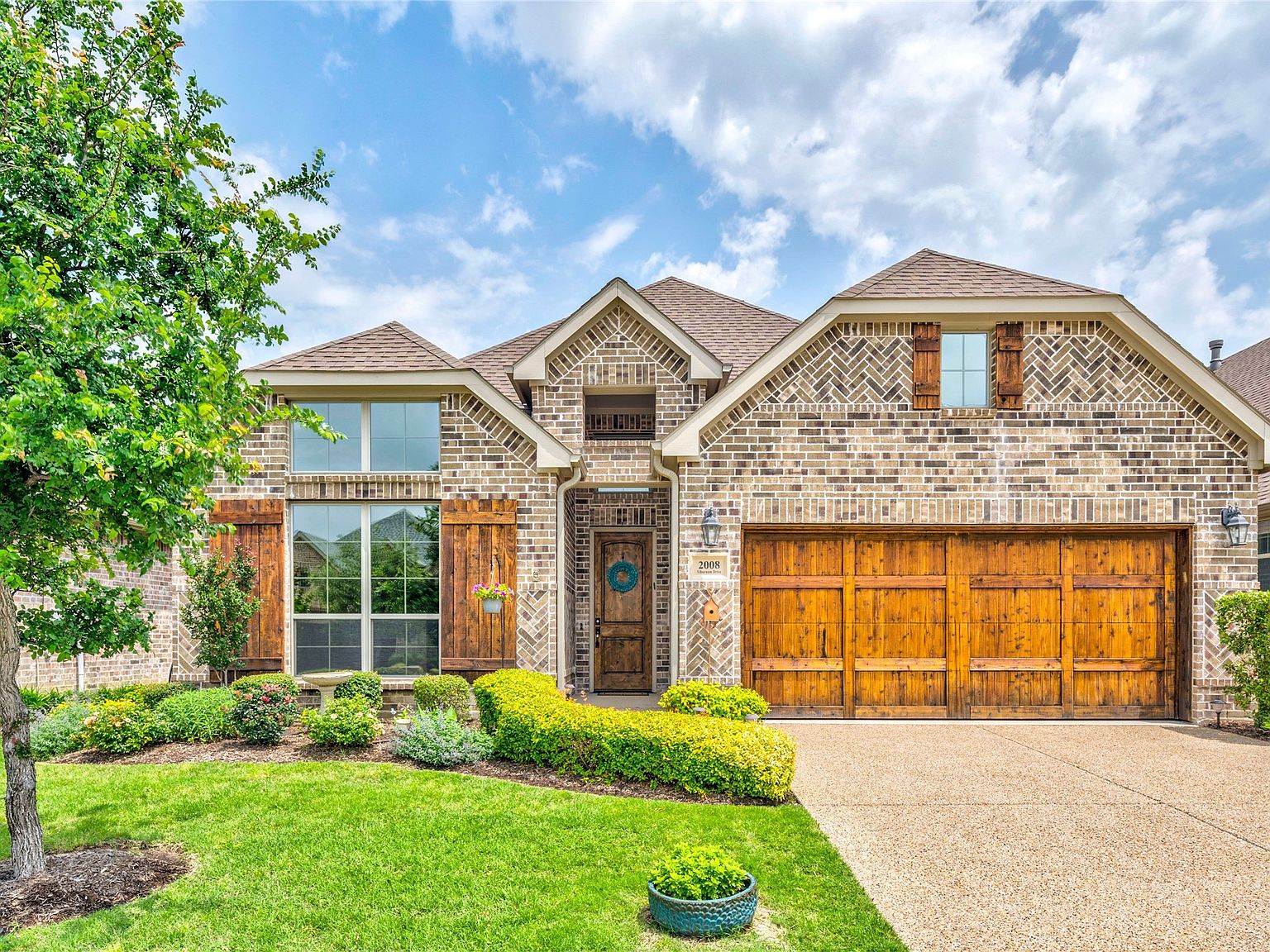 2008 Viburnum Dr, Flower Mound, TX 75028 | MLS #20606302 | Zillow