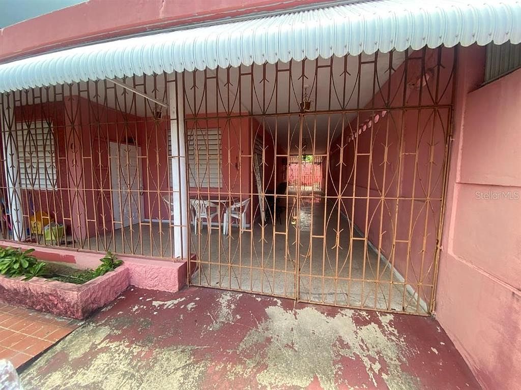 9 Sendero, Guaynabo, PR 00965 | Zillow