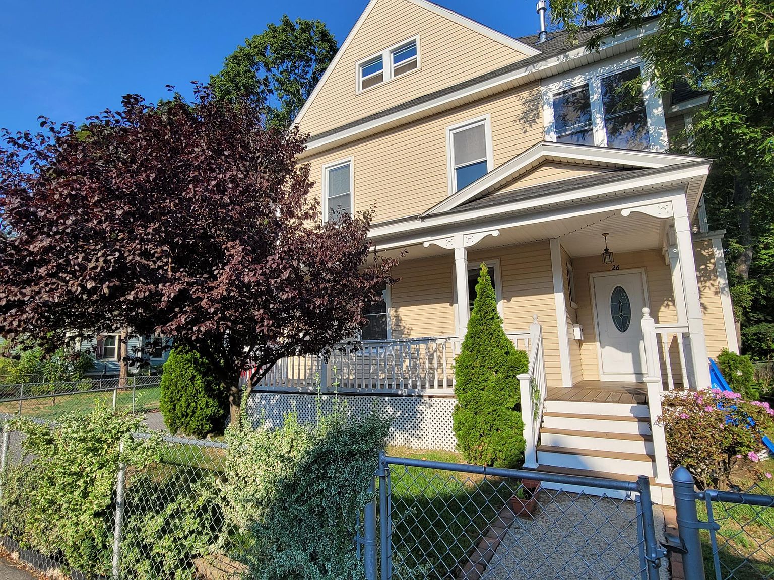 26 Maple Tree Ln #2, Worcester, MA 01602 | Zillow