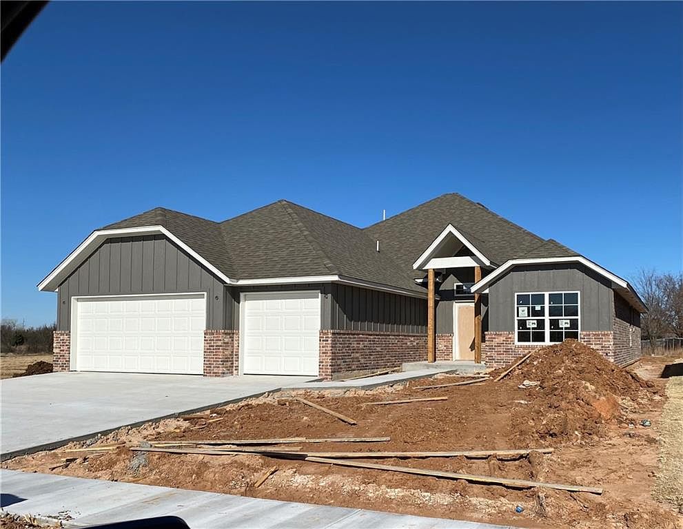 2705 Summit Crossing Pkwy, Norman, OK 73071 | Zillow