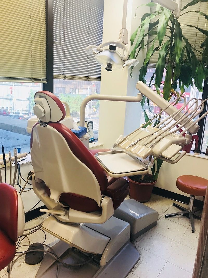 2 Mott St RM 303, New York, NY 10013 | Zillow