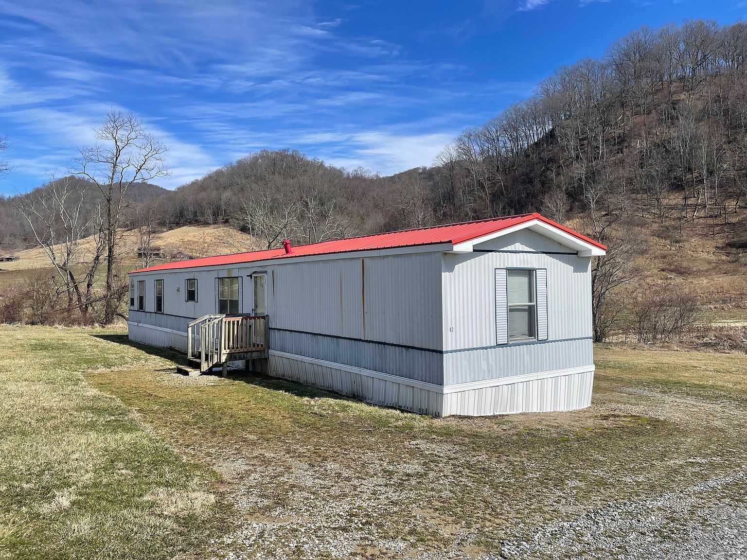 62 Flint Loop, Clyde, NC 28721 | Zillow