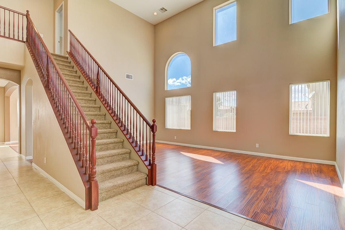 6241 Novak St, Las Vegas, NV 89115 | Zillow