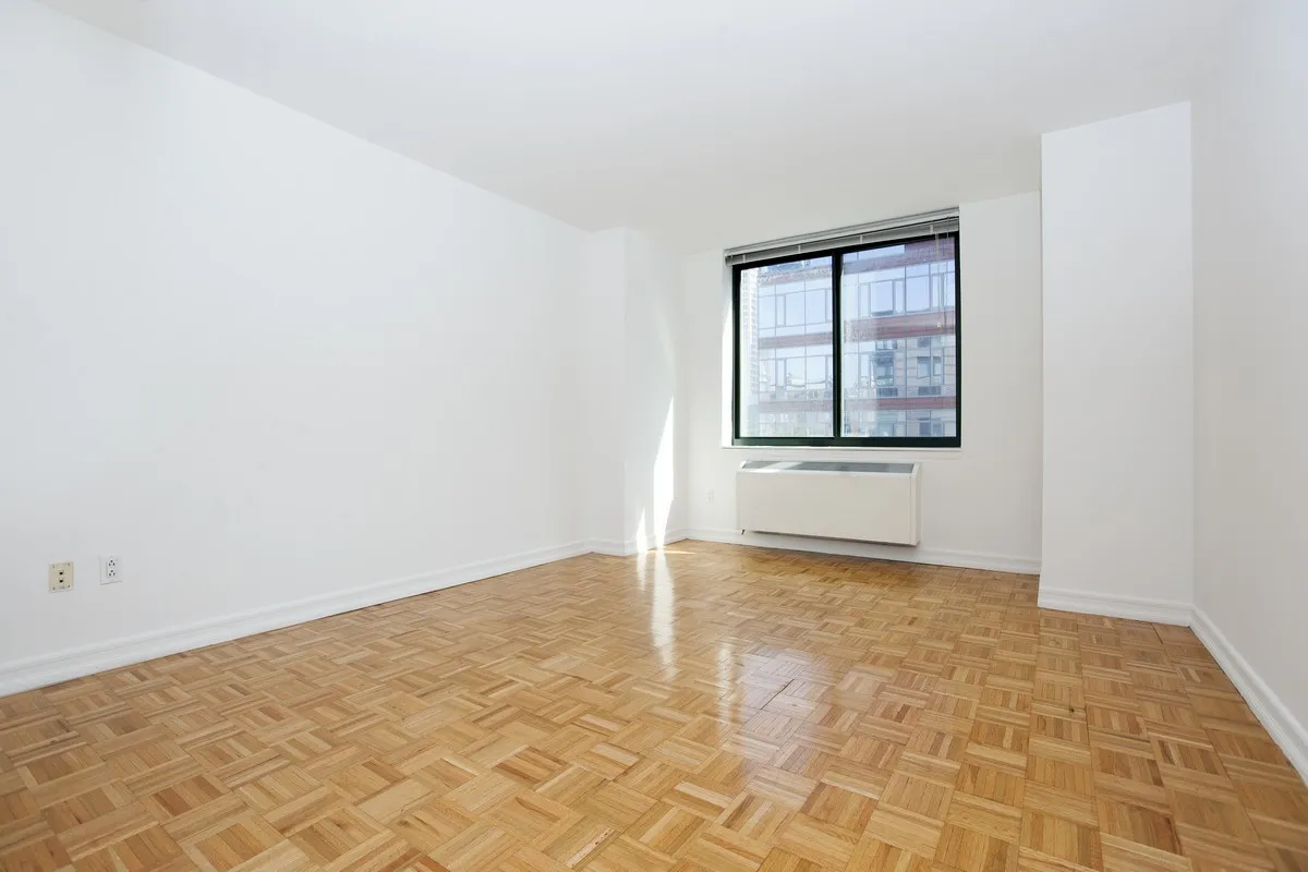 70 Battery Place #609 in Battery Park City, Manhattan | StreetEasy
