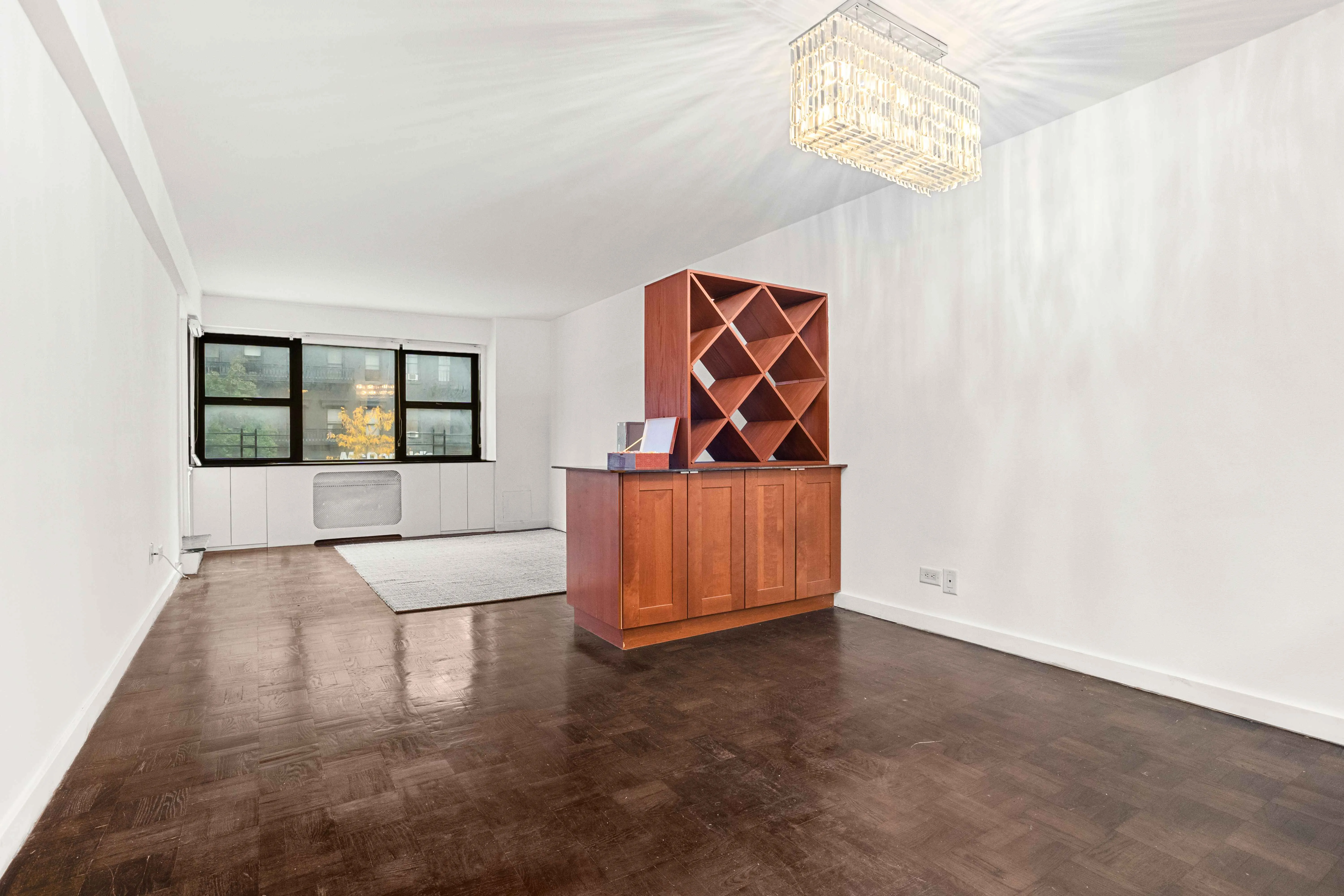 345 East 69th Street #2E in Lenox Hill, Manhattan | StreetEasy