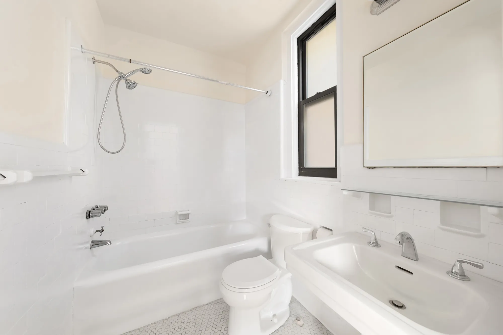 340 Riverside Drive #5D in Upper West Side, Manhattan | StreetEasy