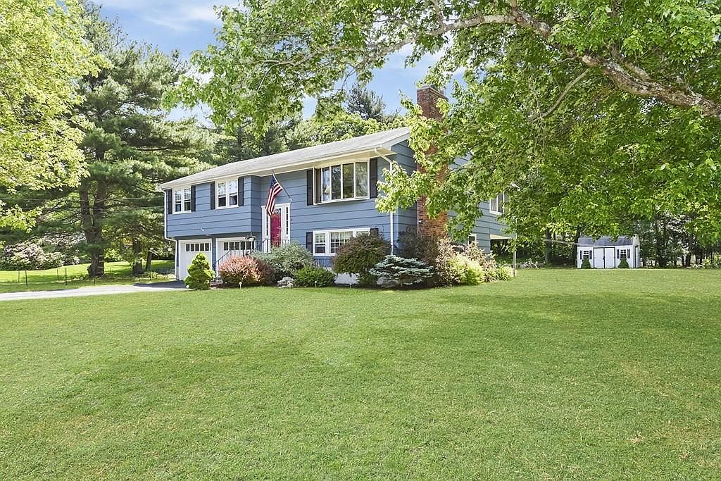 21 Ledgewood Dr, Canton, MA 02021 | Zillow