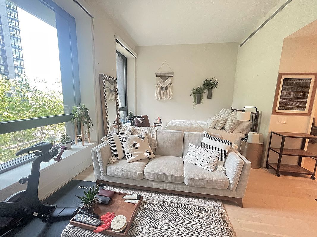 550 Vanderbilt Ave #220, Brooklyn, NY 11238 | Zillow