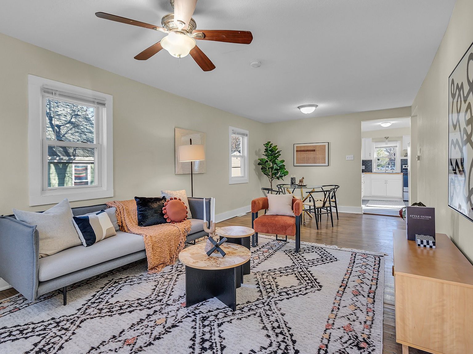 4005 7th St, Des Moines, IA 50313 | Zillow