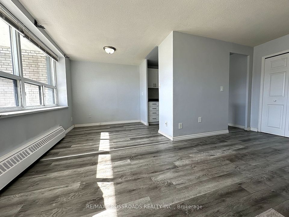 363 Lakeshore Rd E Mississauga ON | Zillow