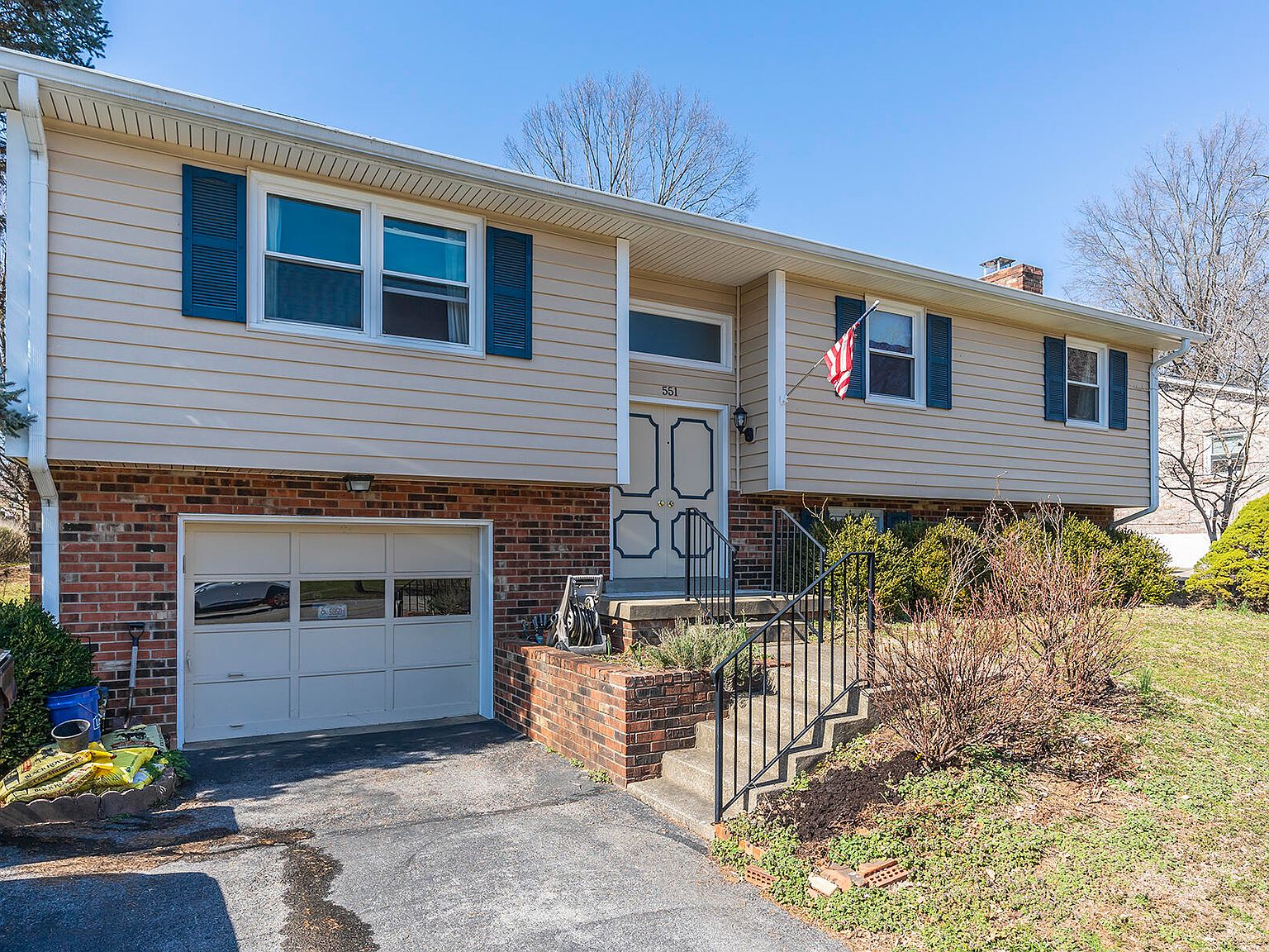 551 Merrimac Dr, Lexington, KY 40503 | Zillow