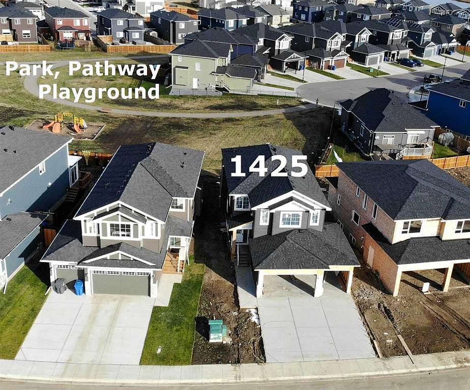 1425 S Scarlett Ranch Blvd, Carstairs, AB T0M 0N0 | MLS #A2097295 | Zillow