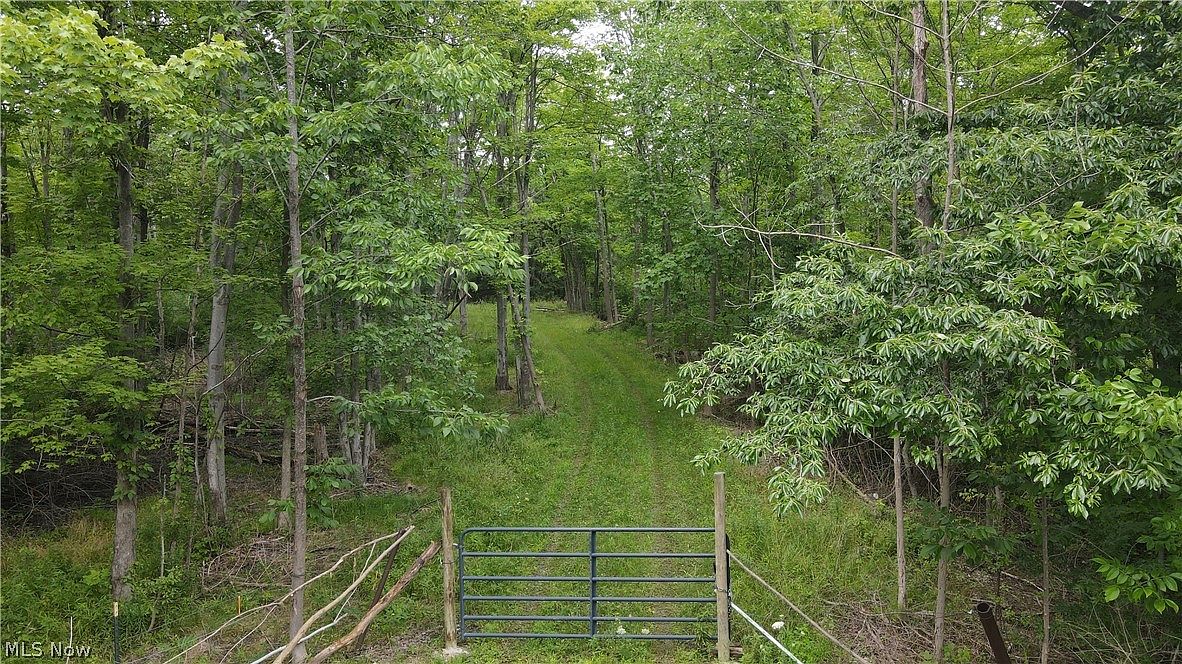 Thwing Rd, Chardon, OH 44024 | Zillow