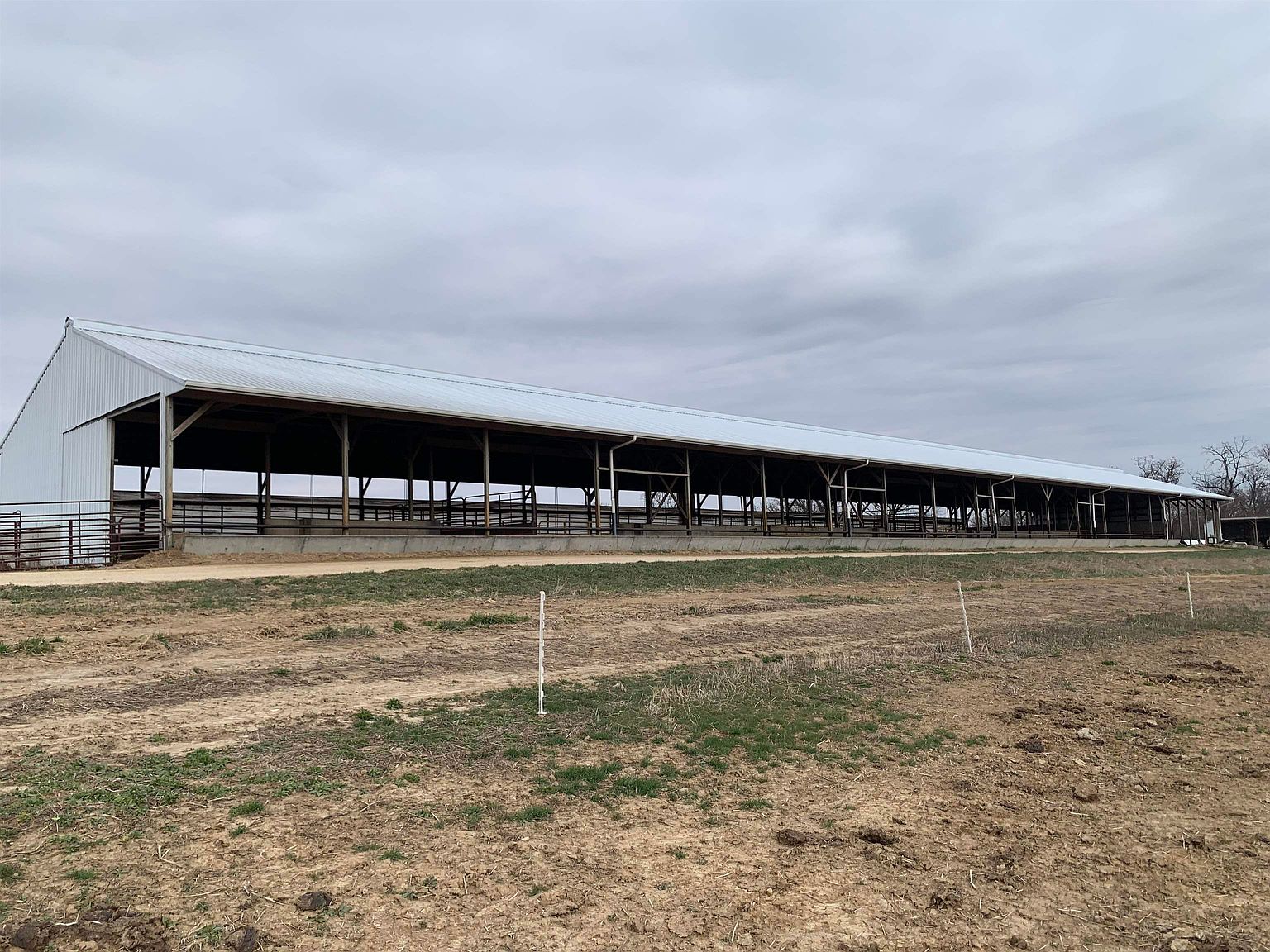 8377 S Massbach Rd, Elizabeth, IL 61028 | Zillow