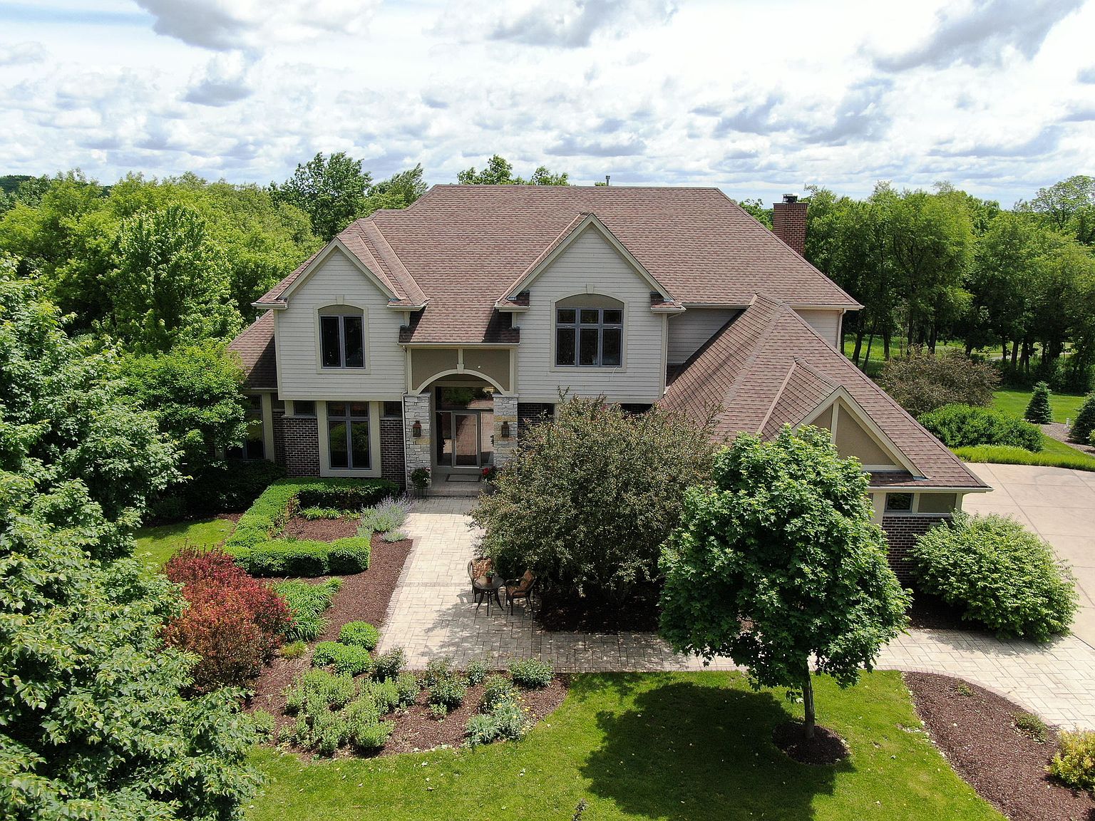 111 Legend Way, Wales, WI 53183 | Zillow