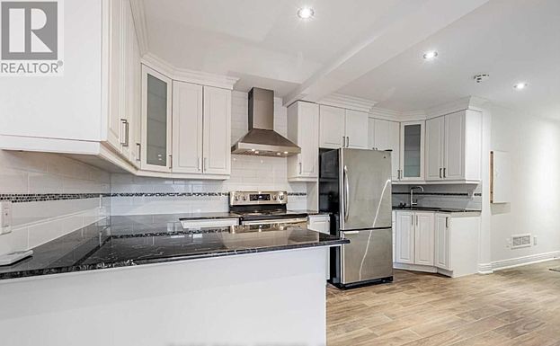 2620 Danforth Ave, Toronto, ON M4C 1L7 | Zillow