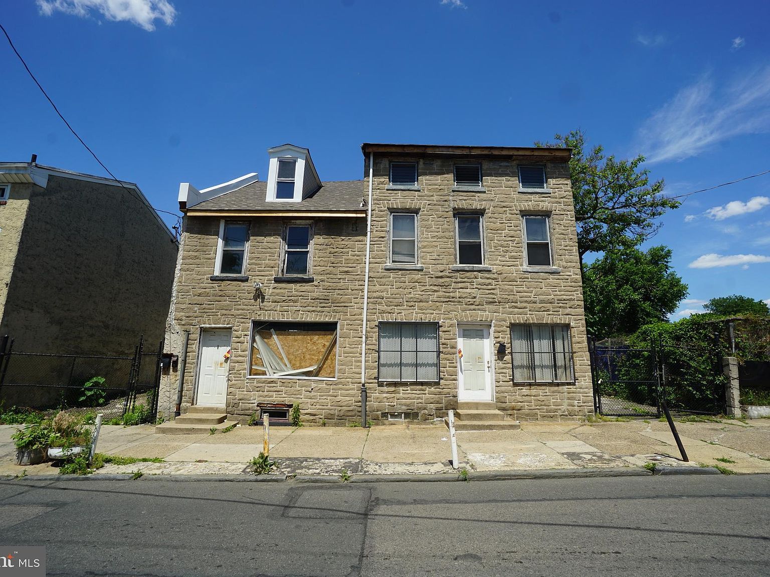 5161-5165 Wakefield St, Philadelphia, PA 19144 | Zillow