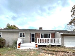 56 New Shore Rd, Waterford, CT 06385 | MLS #24058417 | Zillow