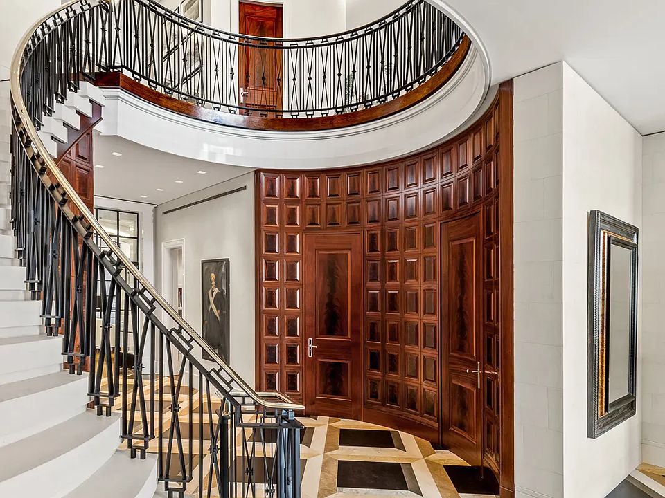 145 Reade St, New York, NY 10013 | Zillow