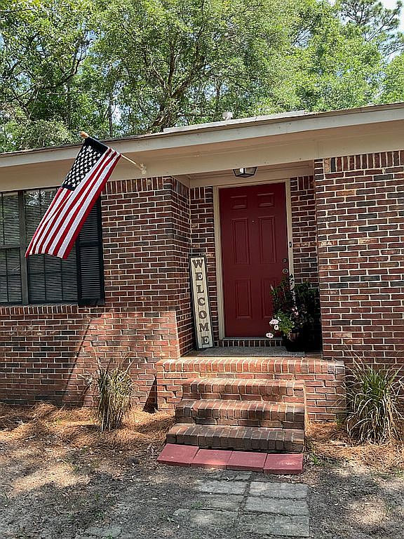 4970 Bream Dr, Theodore, AL 36582 | Zillow