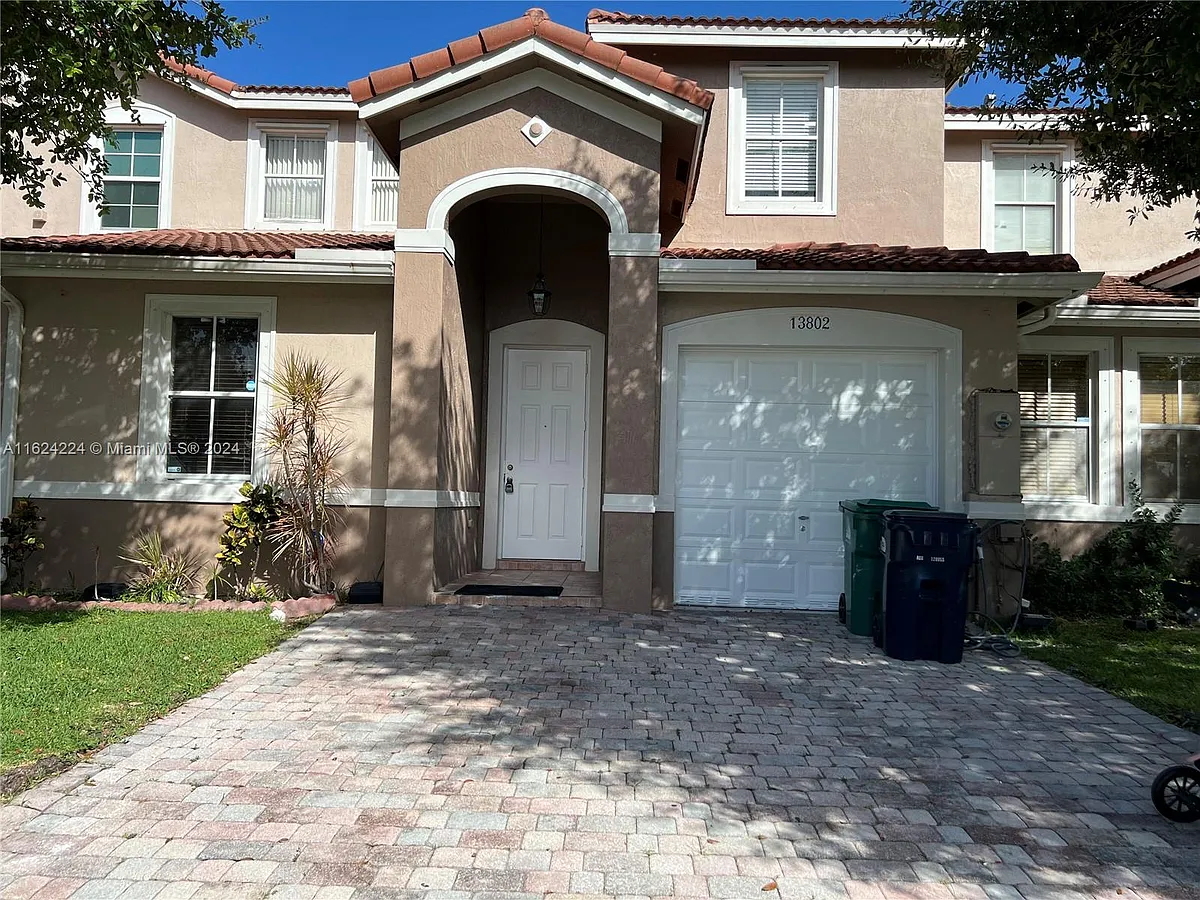 13802 SW 276th St, Homestead, FL 33032 | HotPads