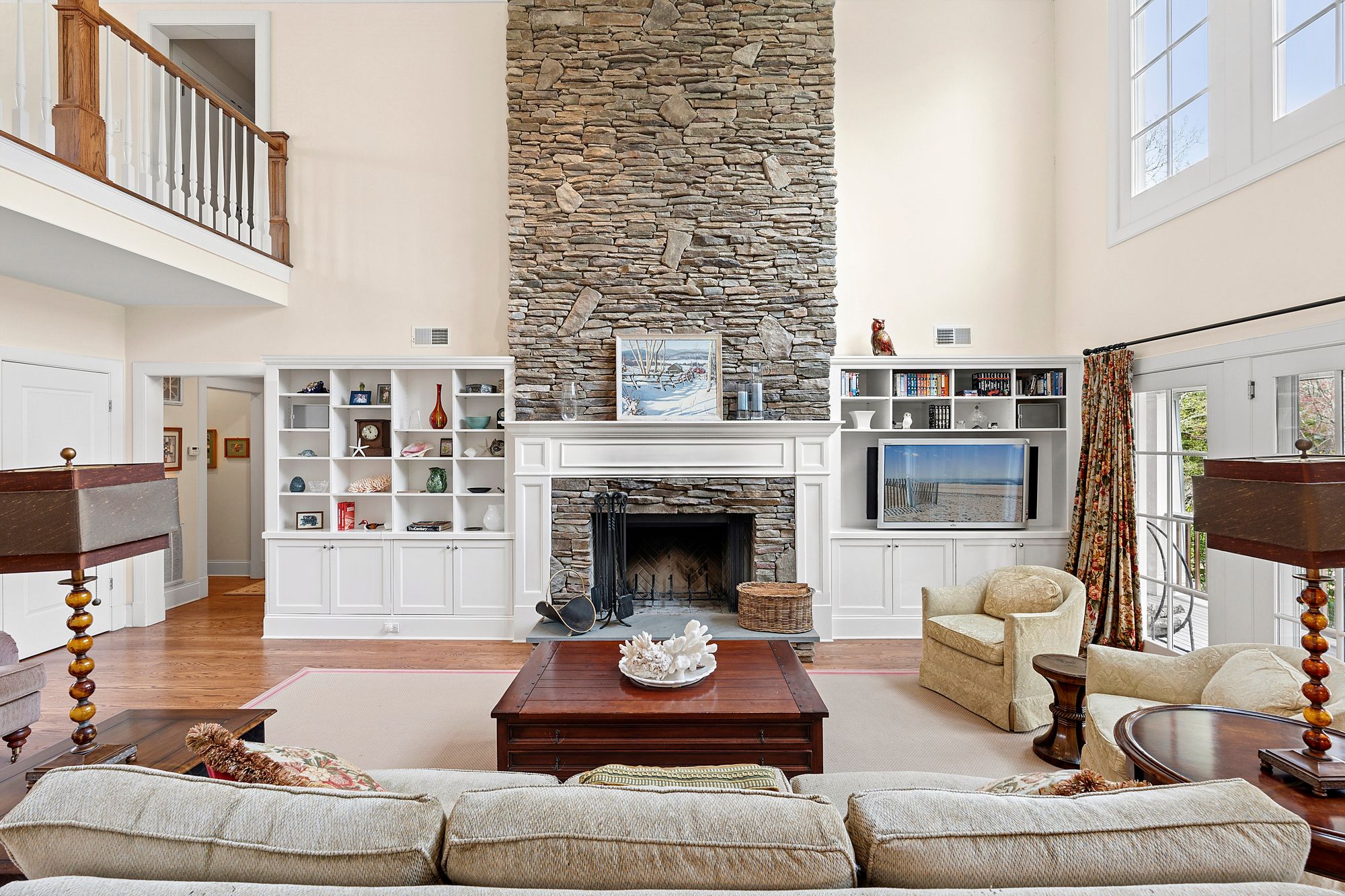 179 Bay Ave E, Hampton Bays, NY 11946 | Out East