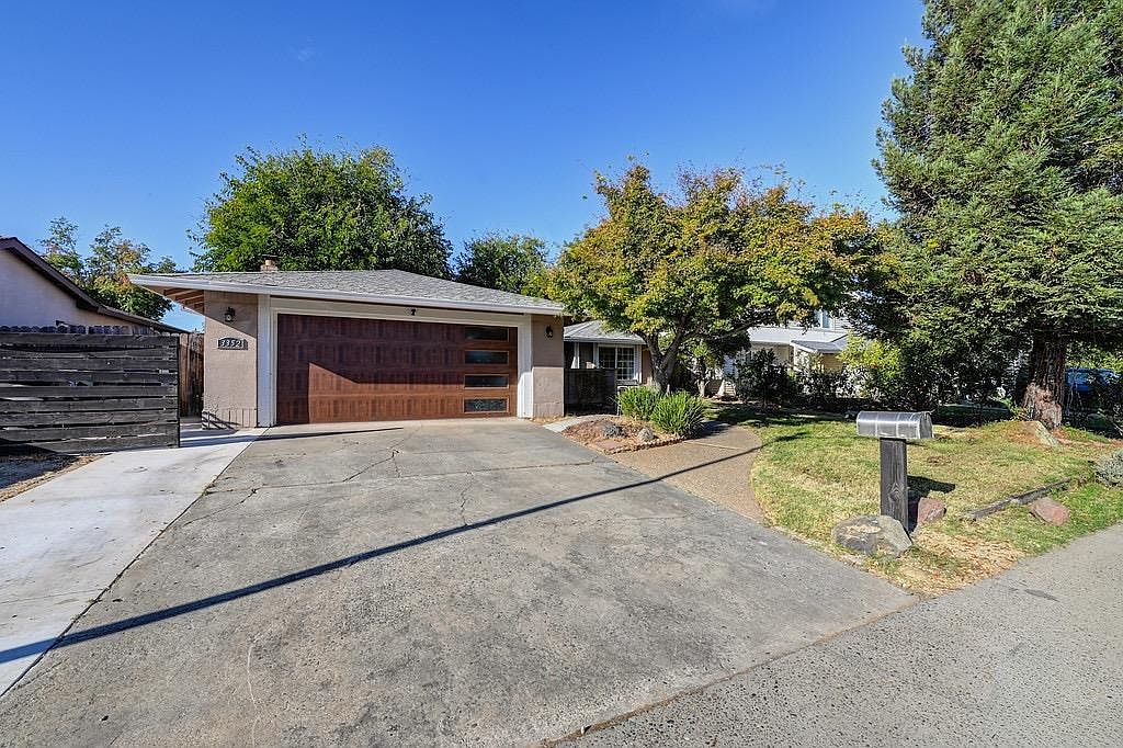 3352 Corbin Way, Sacramento, CA 95827 | Zillow