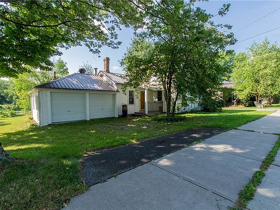 8724 Nys Rte #12E, Three Mile Bay, NY 13693 | Zillow