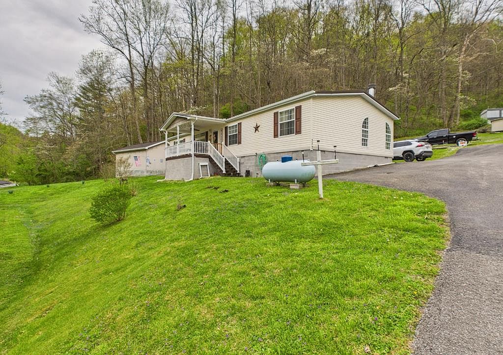 377 Dicey Frk, Meally, KY 41234 | Zillow
