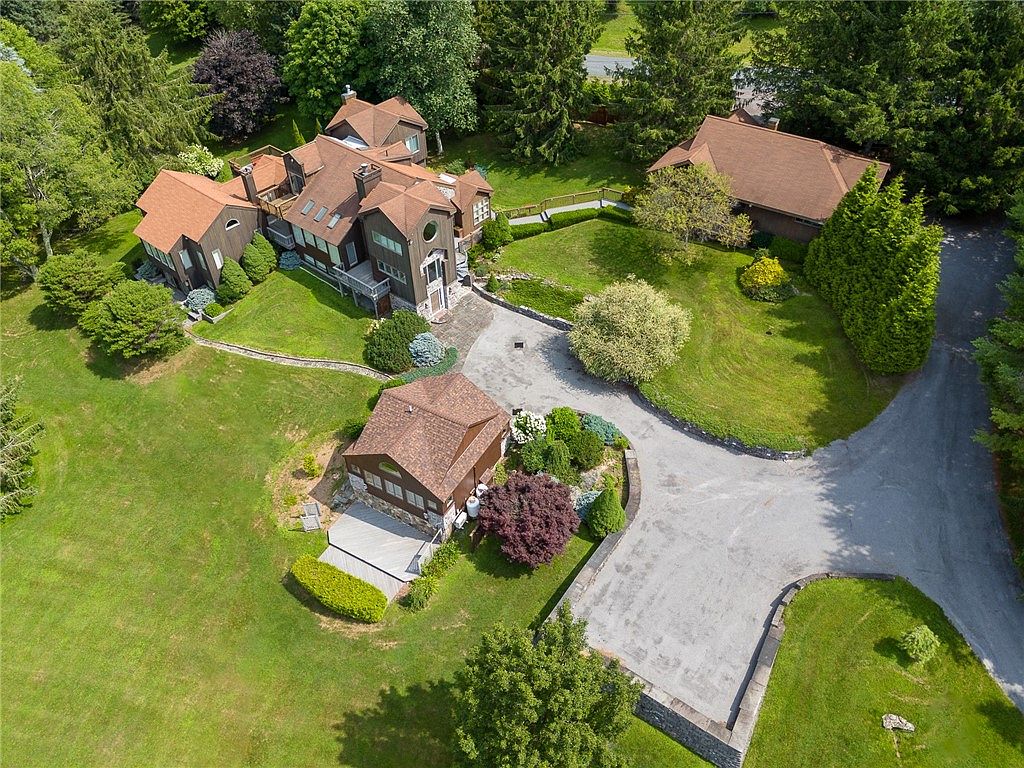 94 Overlook Dr, Andes, NY 13731 | MLS #R1553049 | Zillow
